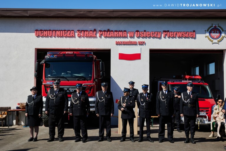OSP Osiecza Pierwsza ma już sto lat! Były odznaczenia i pokazy